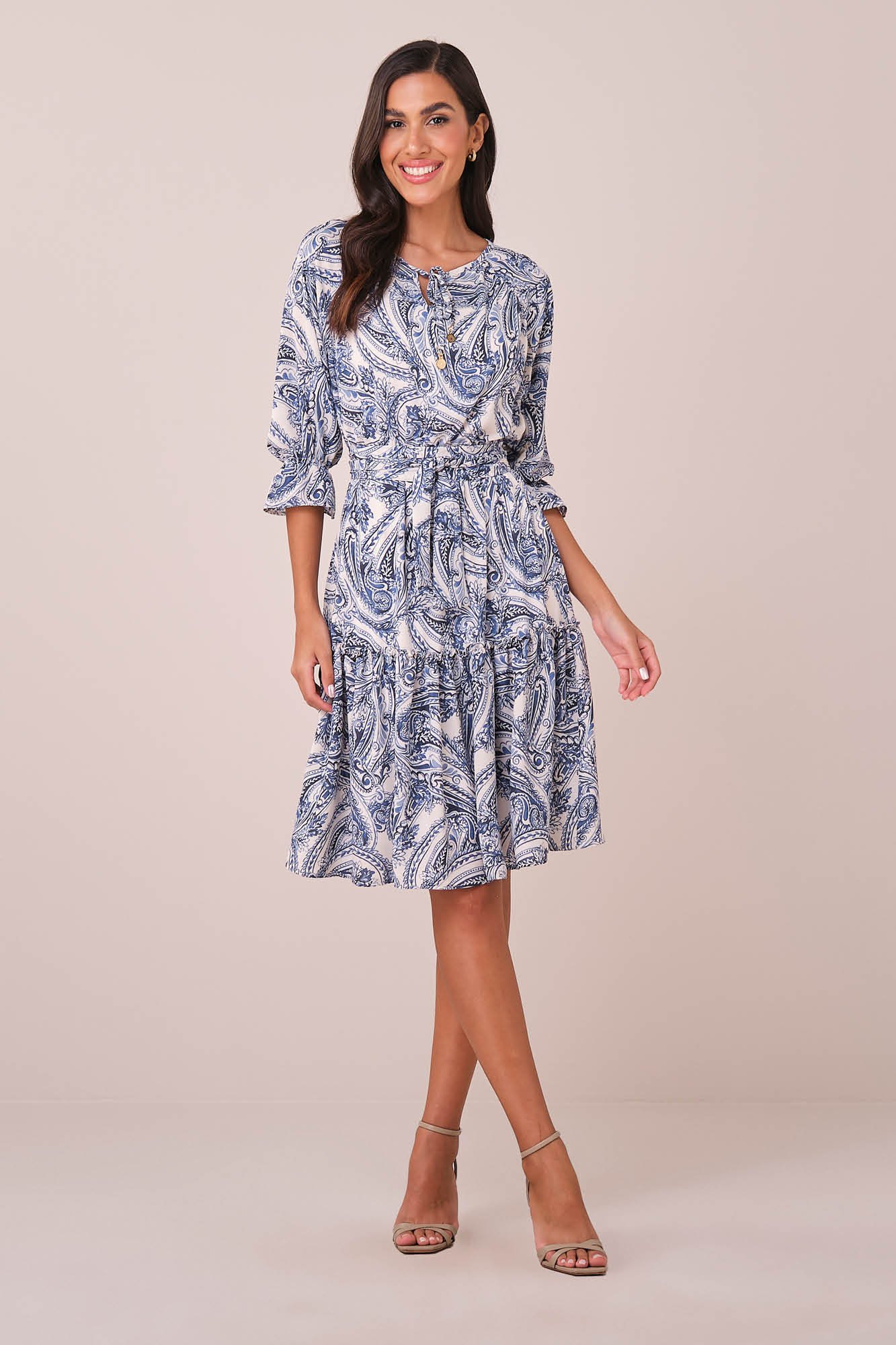 Compre Vestido Curto no Crepe Estampado Maria - Tata Martello